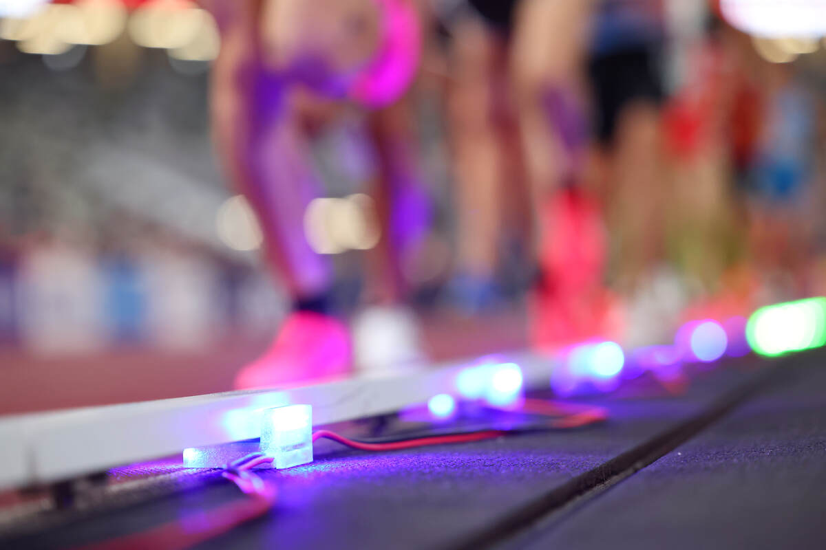 【5月3日 日本選手権10000mまで、あと55日】電子ペーサー（ウェーブライト）導入発表！ – ガクイチ